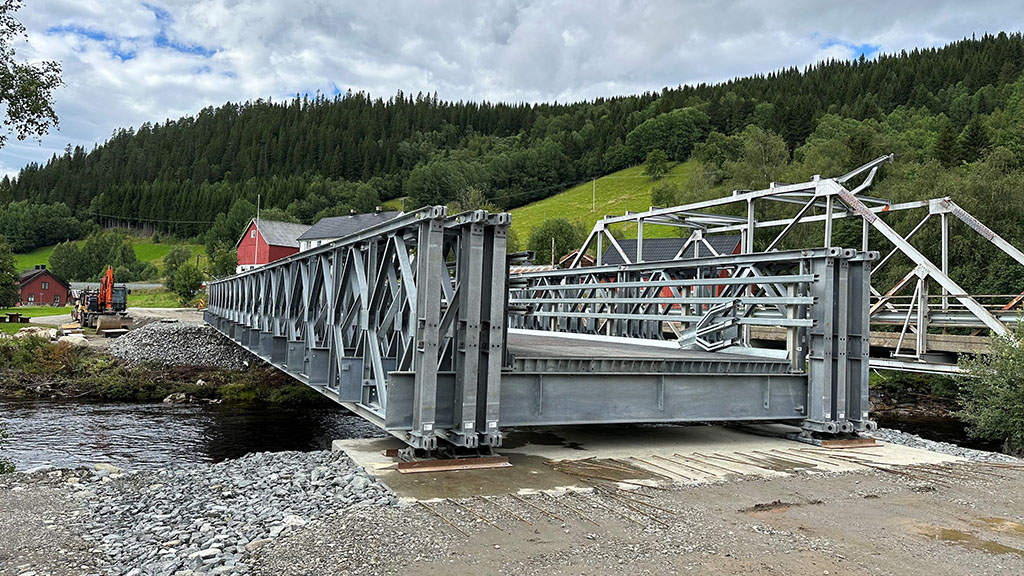 Åpner midlertidige Holta bru - Trøndelag fylkeskommune